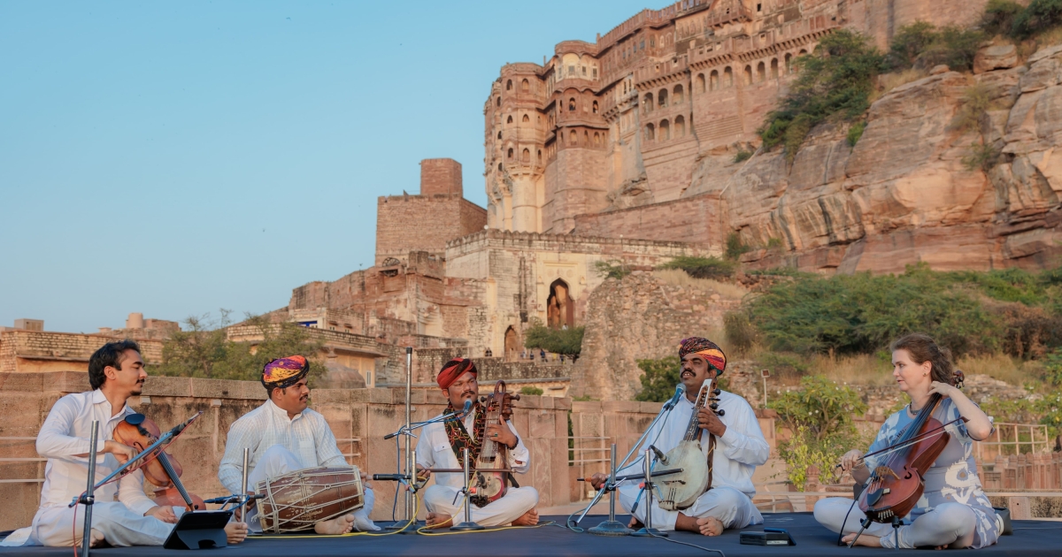 49 Strings | Maghenta